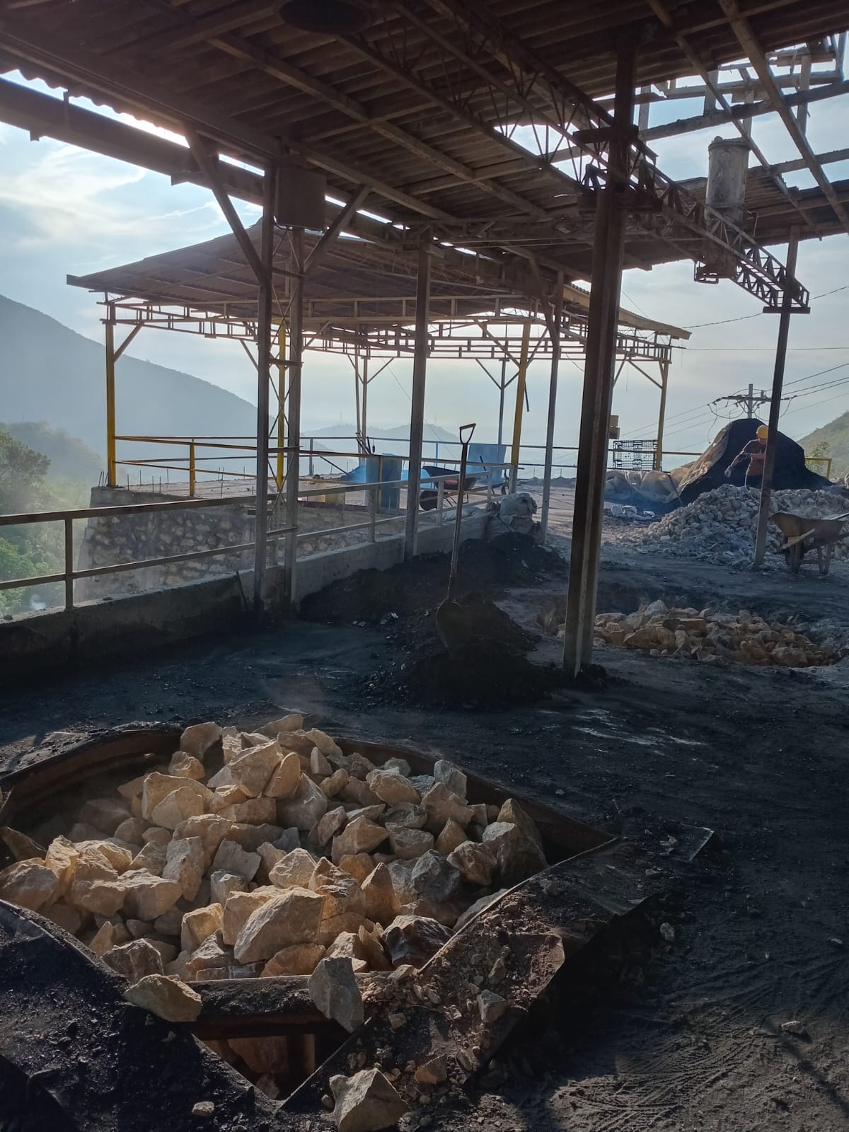 GRUPO CALERO DE OCCIDENTE - GRUPO CALERO DE OCCIDENTE. Cales y rellenos ...